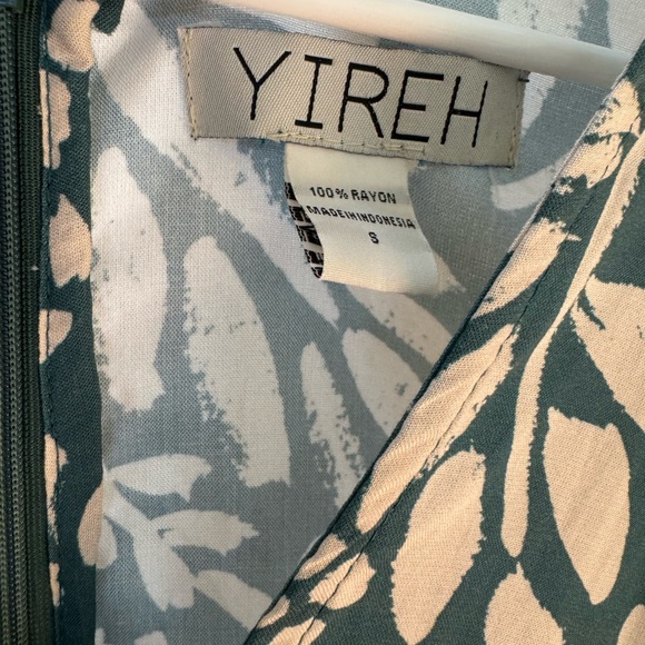 Yireh | Dresses | Yireh Aster Dress In Fern | Poshmark